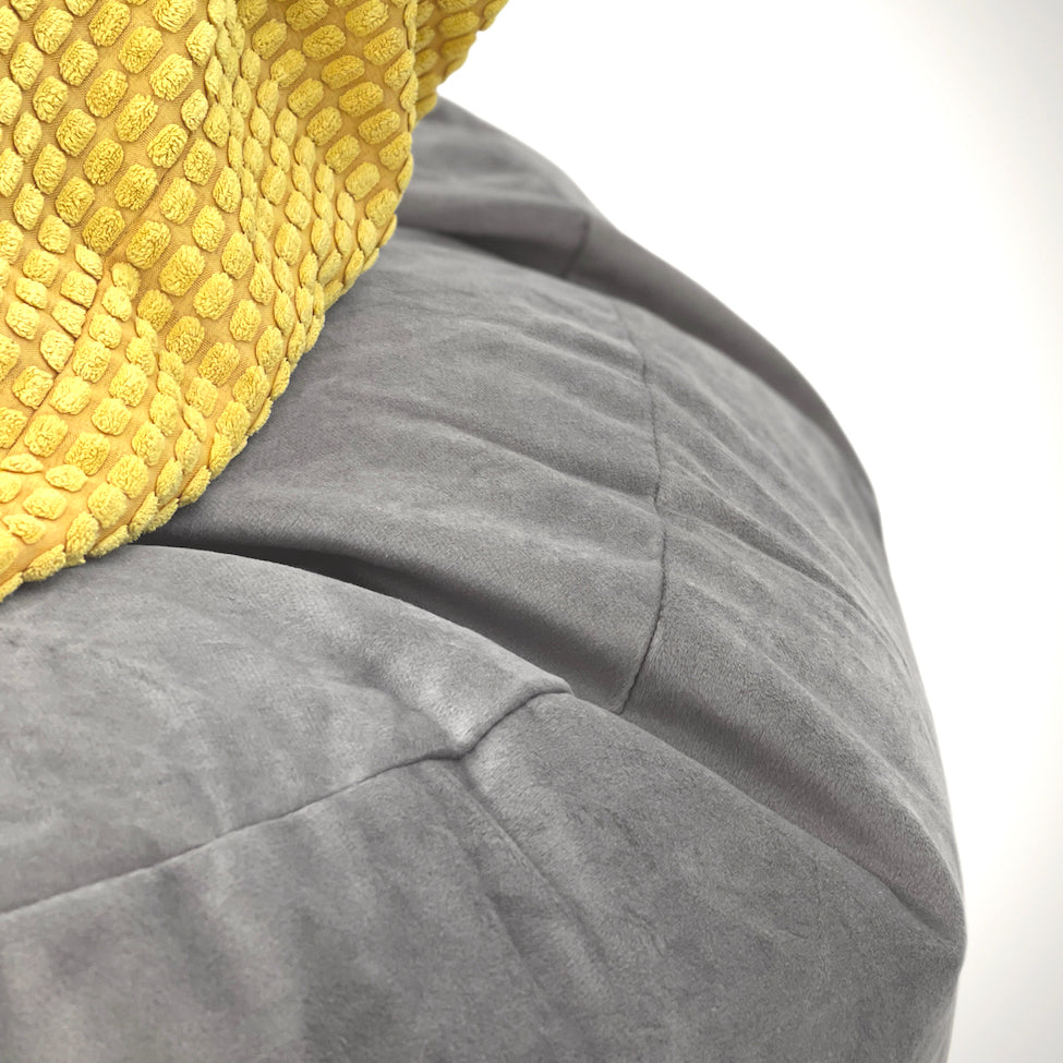 Puff Gigante – Etiquetado "dark grey"– Aiire Co.